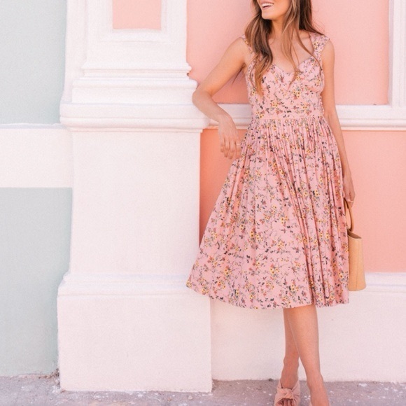 Gal Meets Glam | Dresses | Sarah Gal Meets Glam Dress | Poshmark